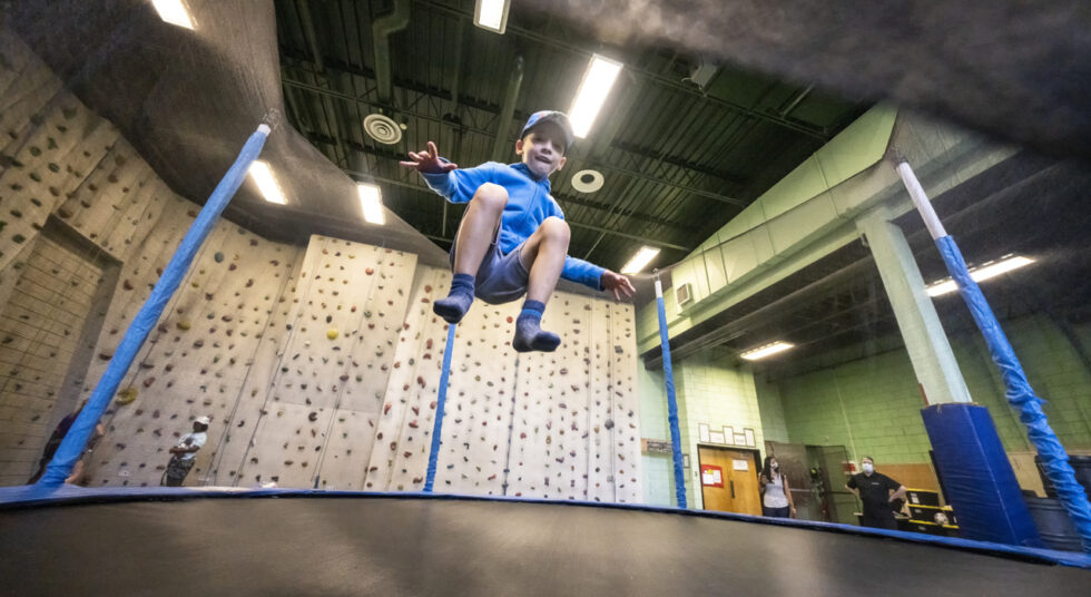 Camp de jour à Fabreville | YOPI est à l’École Poly-Jeunesse